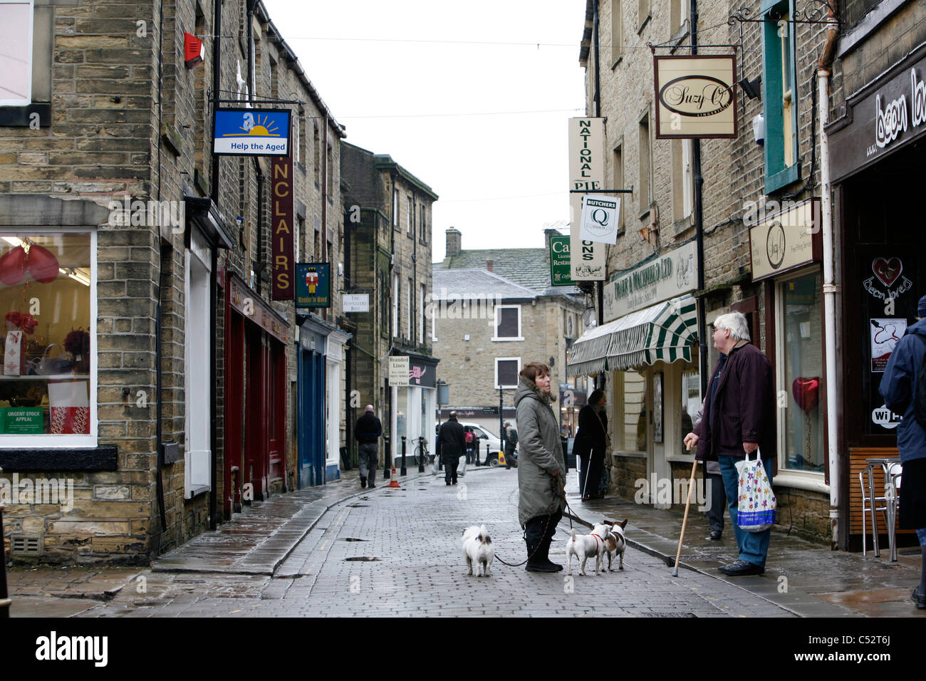Skipton yorkshire houses hi-res stock photography and images - Alamy