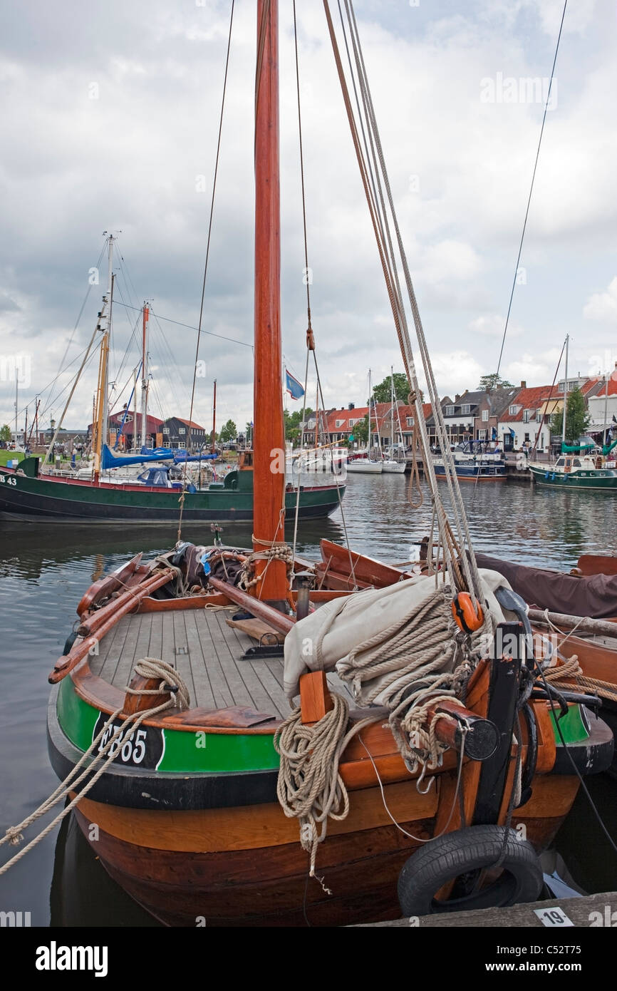 Old Dutch Fishing Boats in Elburg Harbour Stock Photo - Alamy