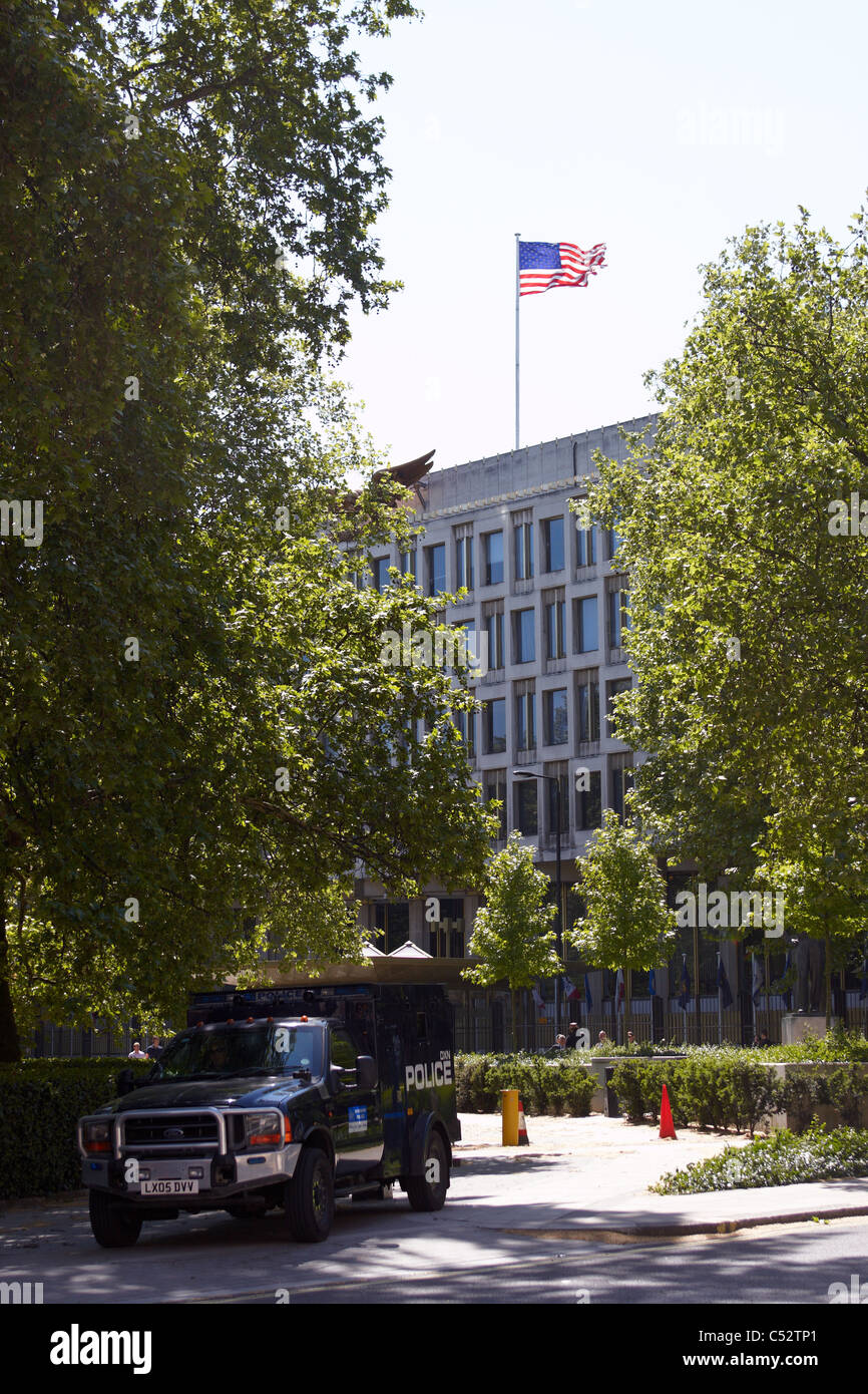 A Met Police armoured car parked in front of the US Embassy in ...