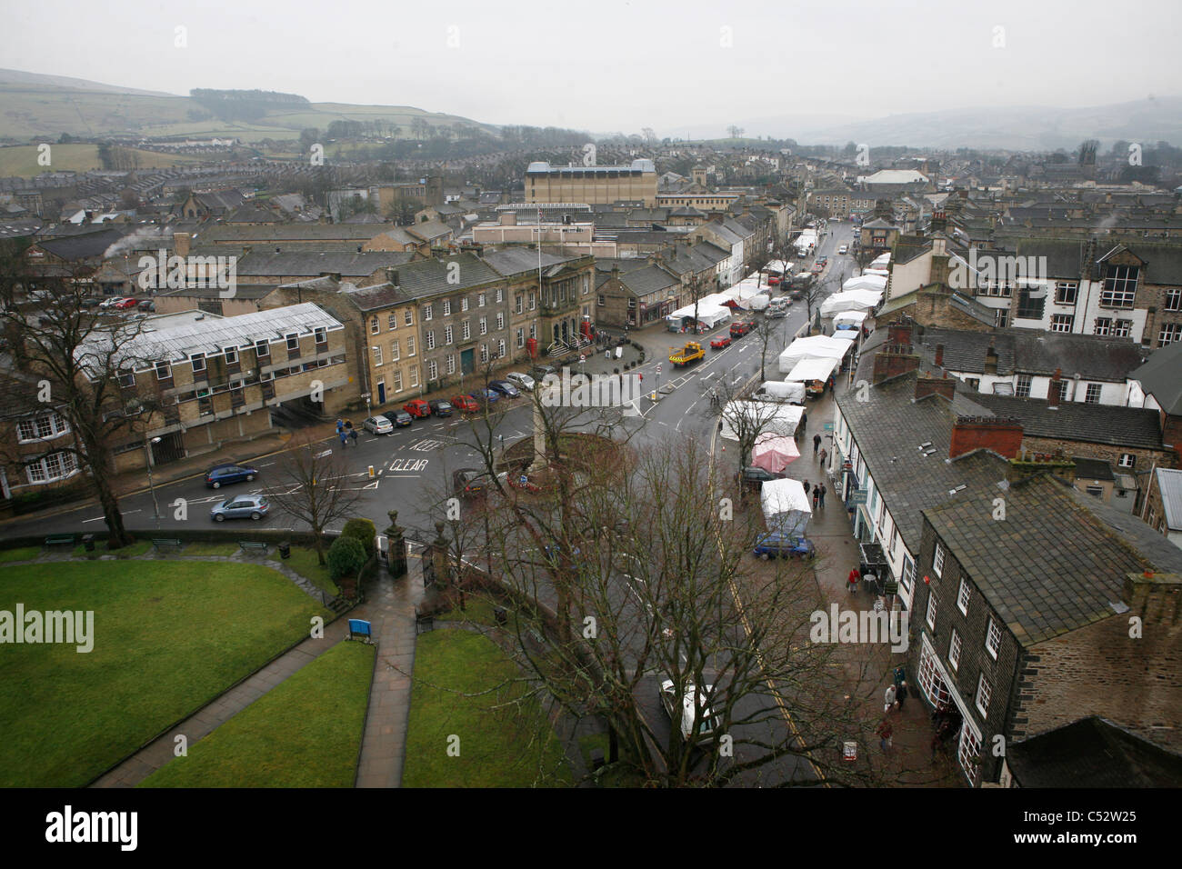 Skipton market hi-res stock photography and images - Alamy