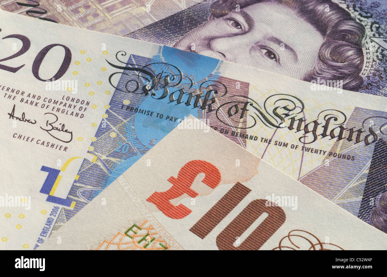 Twenty pound and ten pound notes hi-res stock photography and images ...
