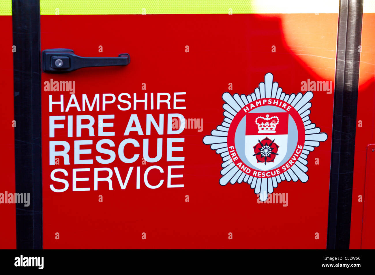Hampshire fire and rescue service hi-res stock photography and images ...
