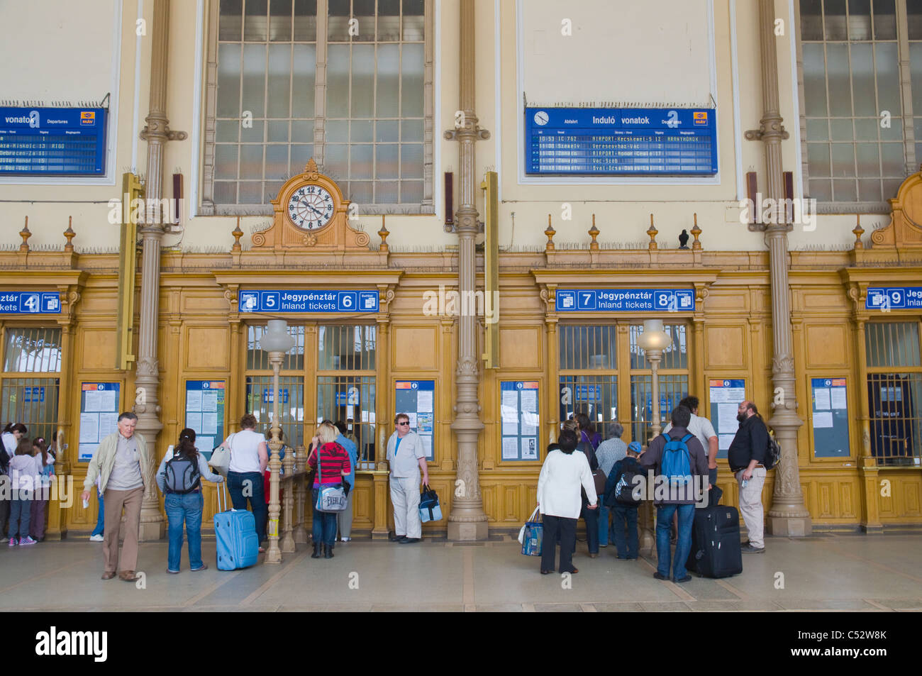 Railway ticket booth hi-res stock photography and images - Alamy