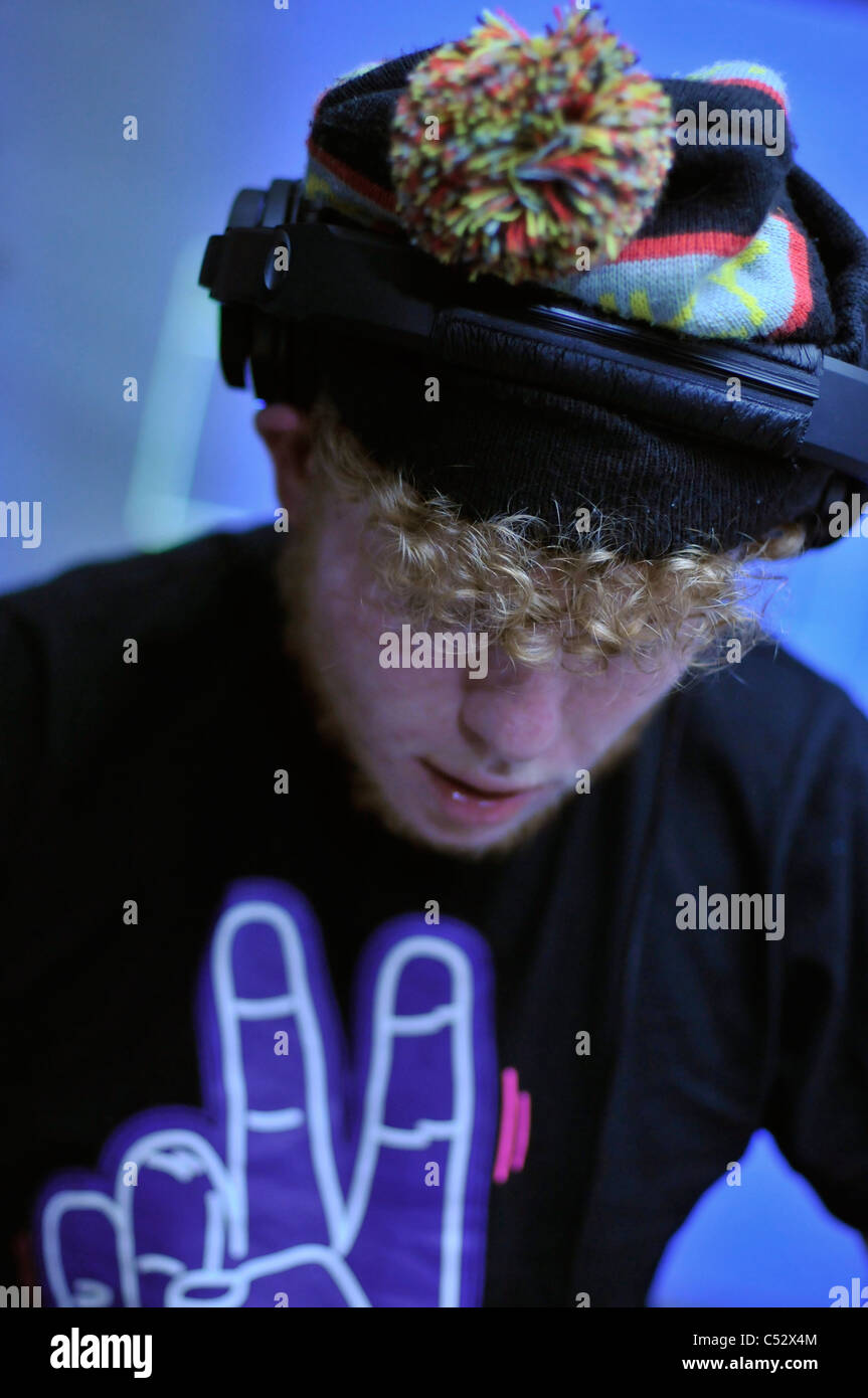 Underground culture rave hi-res stock photography and images - Alamy