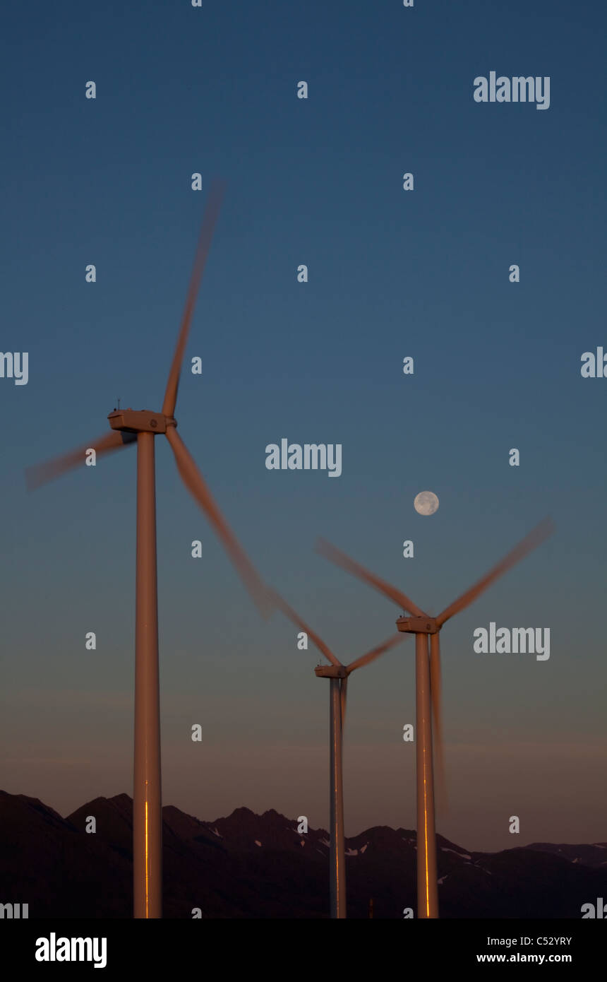Pillar Mountain Wind Project wind turbines on Pillar Mountain at dawn ...