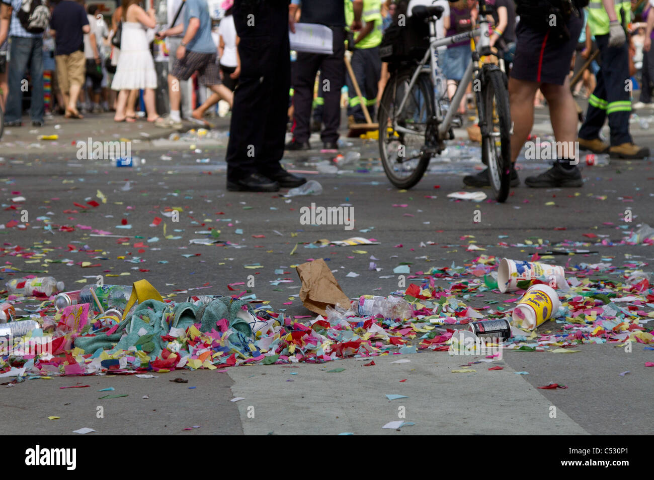 garbage street outdoor people walking Stock Photo - Alamy
