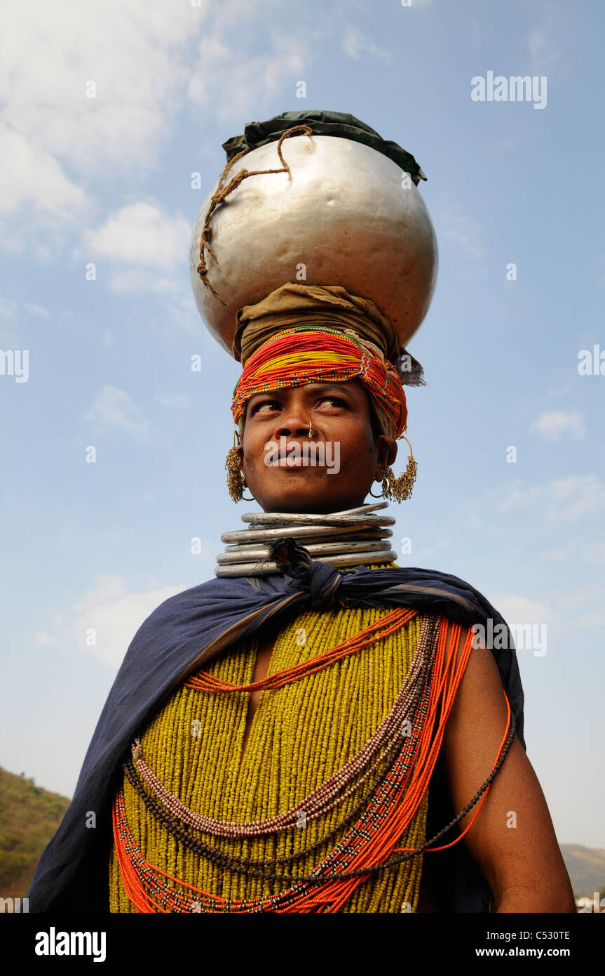 Bonda tribal people in the Indian state of Orissa Stock Photo - Alamy