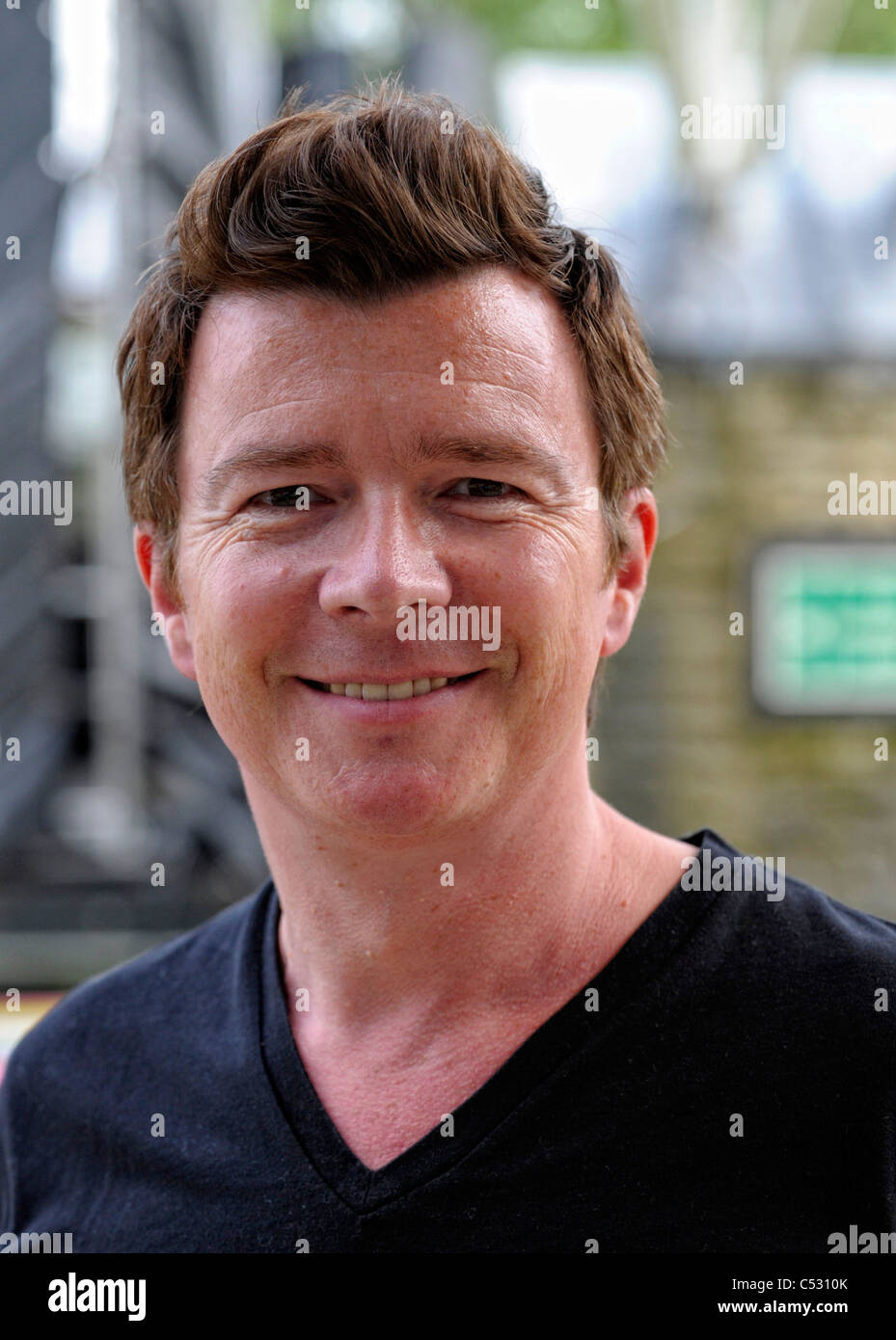 Rick astley hi-res stock photography and images - Alamy