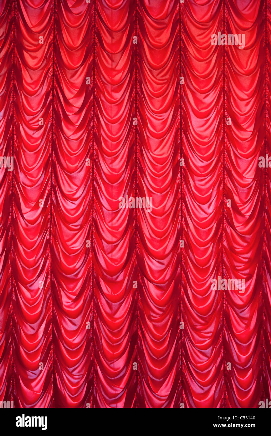 Red curtain drapes hi-res stock photography and images - Alamy