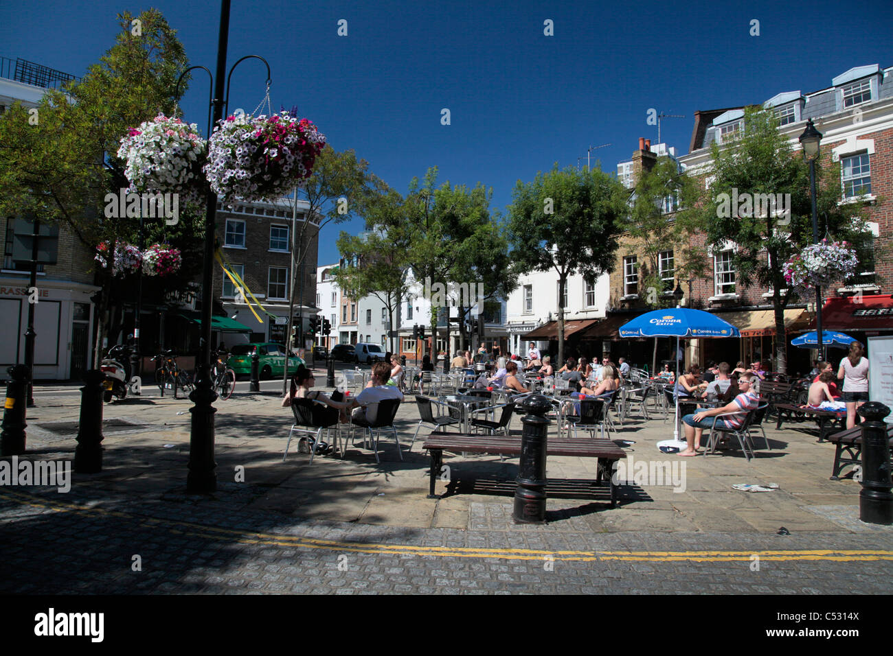 Battersea square hi-res stock photography and images - Alamy
