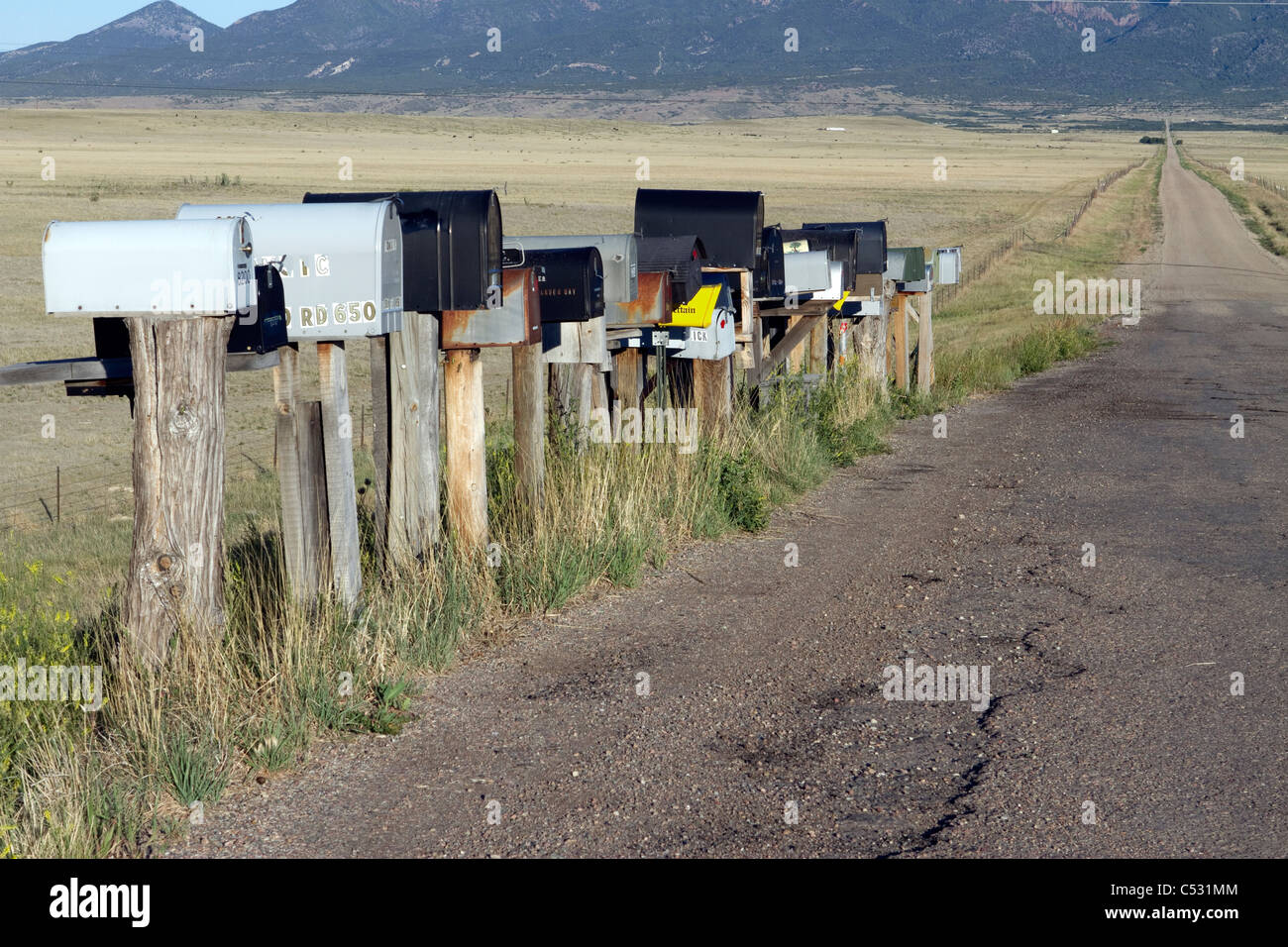 Row mailboxes in rural america hi-res stock photography and images - Alamy