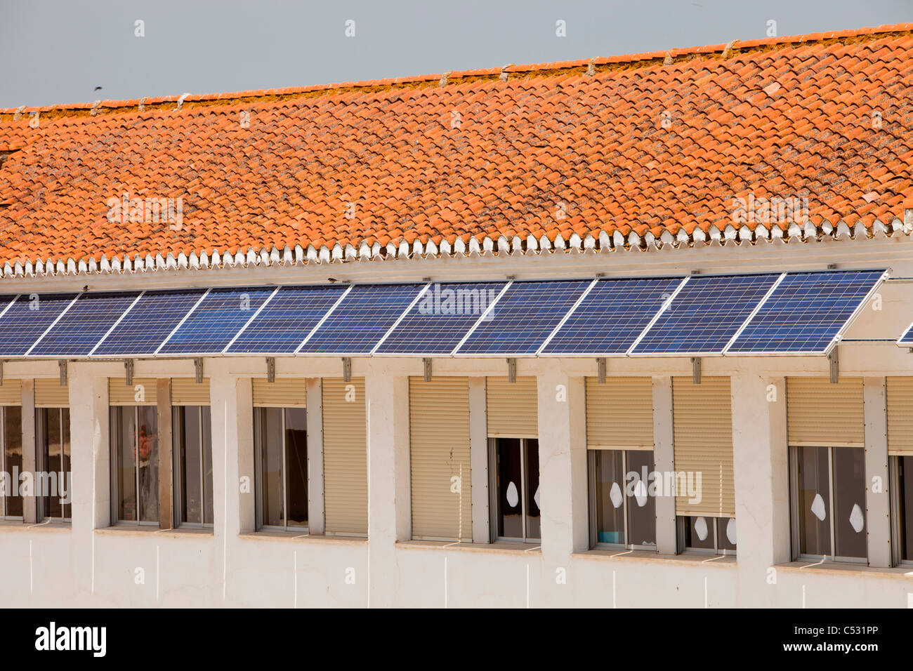 School solar panels hi-res stock photography and images - Alamy