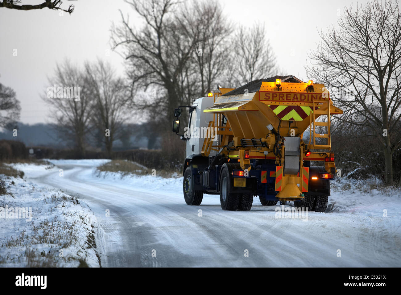 Grit spreading hi-res stock photography and images - Alamy