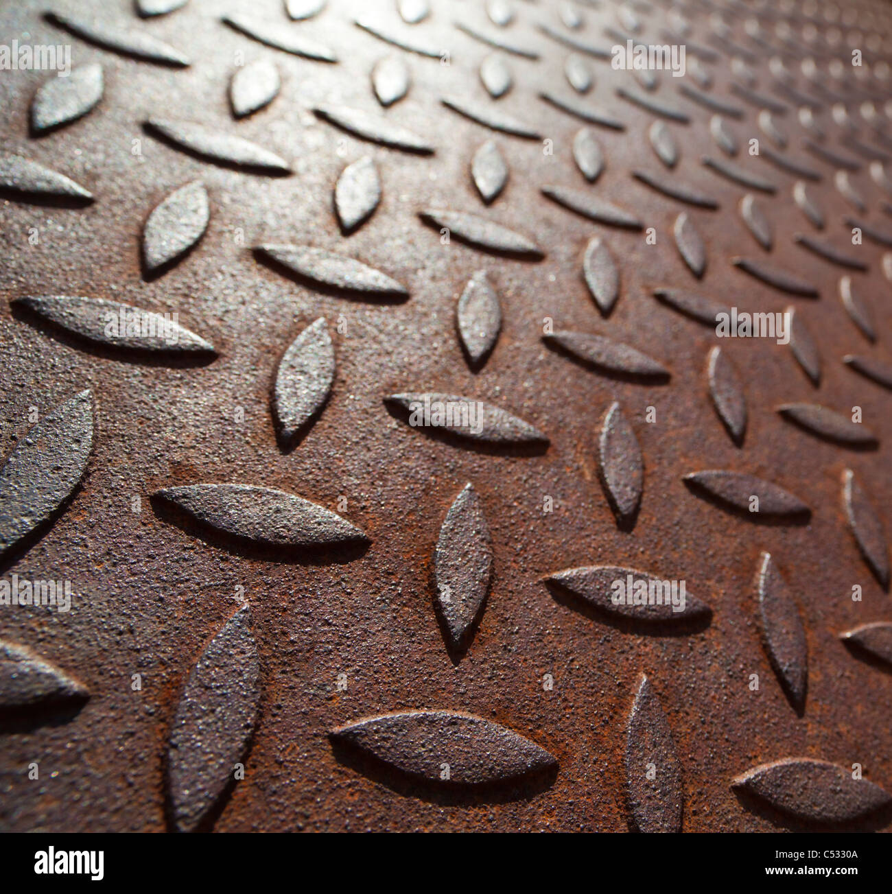 Surface of a rusty metallic diamond plate Stock Photo - Alamy