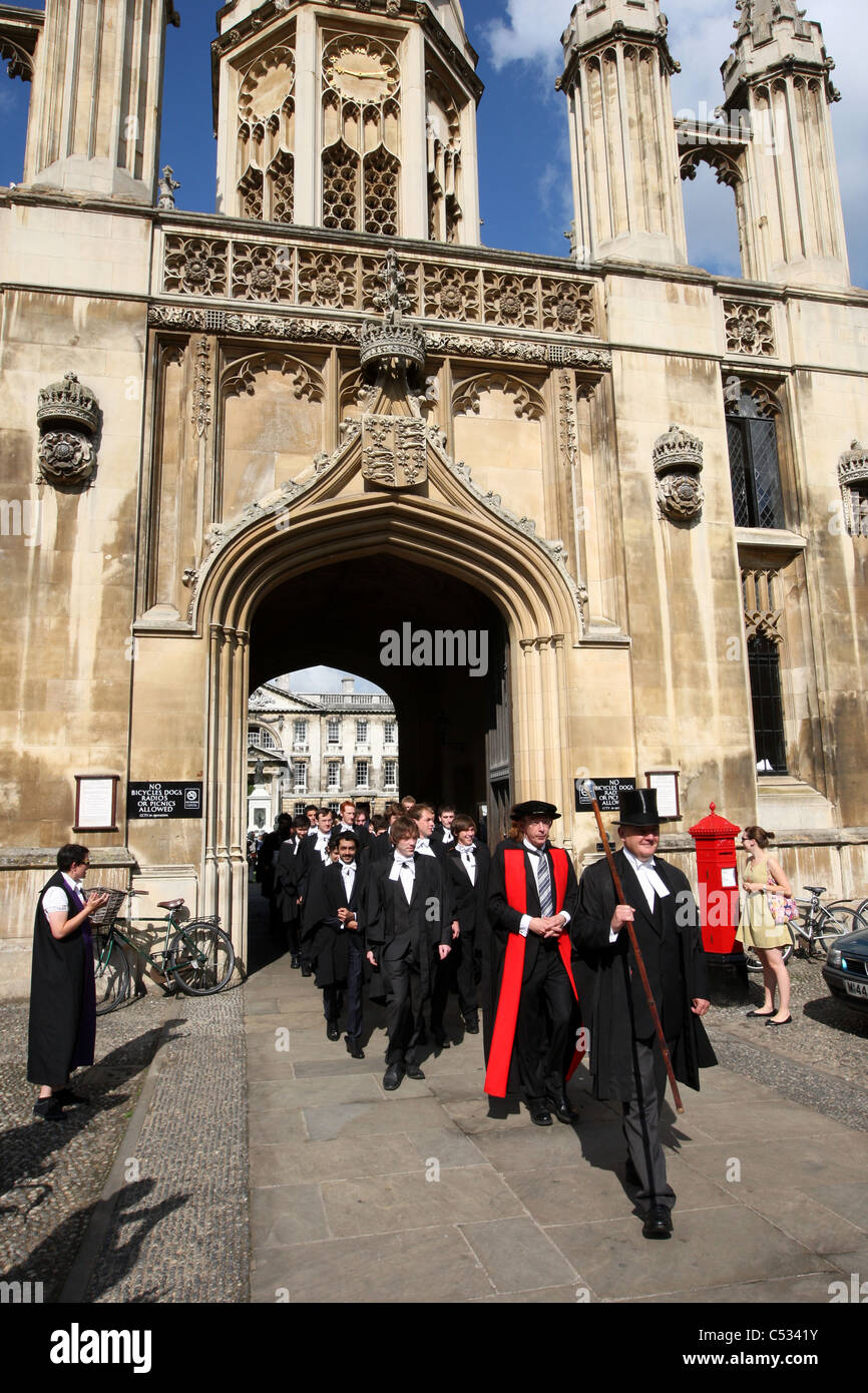 CAMBRIDGE UNIVERSITY STUDENTS GRADUATING AFTER PASSING THEIR EXAMS AND ...