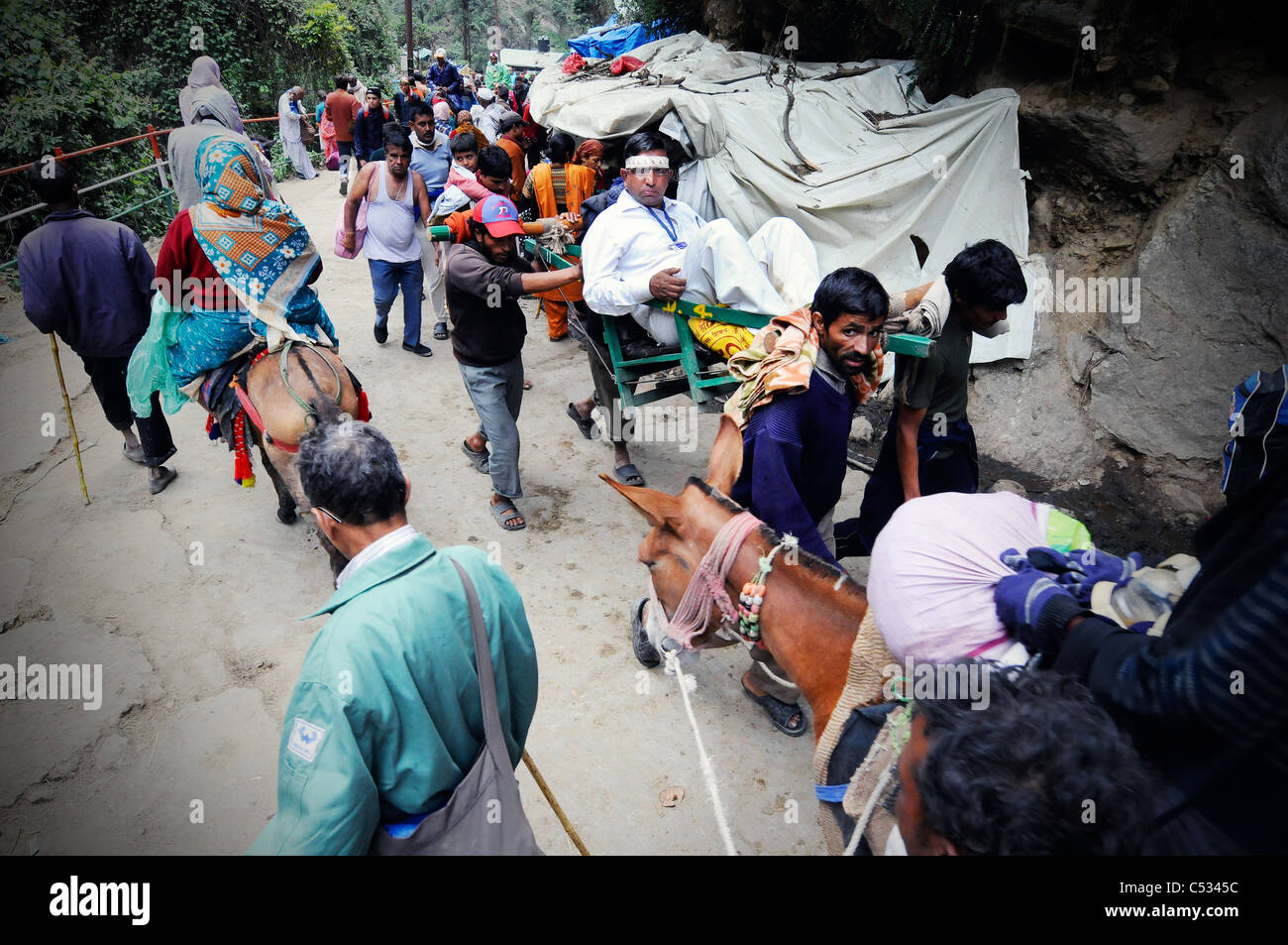 Scenes in Gaurikund, the start of the trek to the Hindu temple at ...