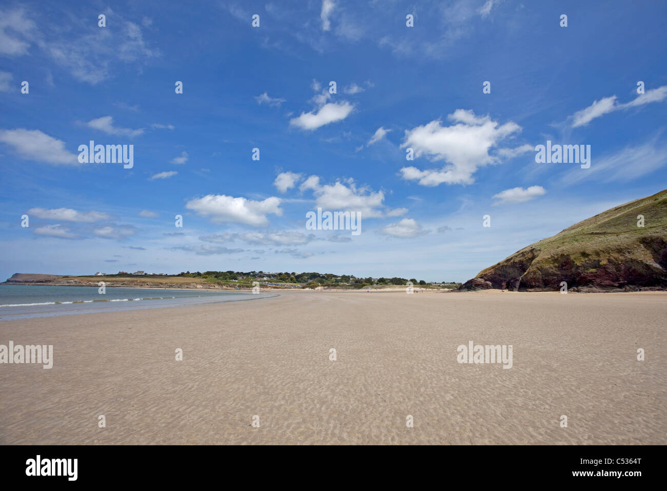 daymer beach cornwall Stock Photo - Alamy