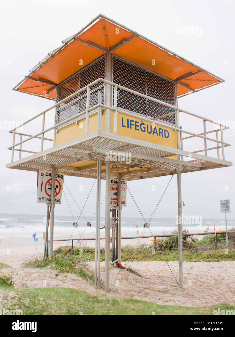 Australia lifeguard tower hi-res stock photography and images - Alamy