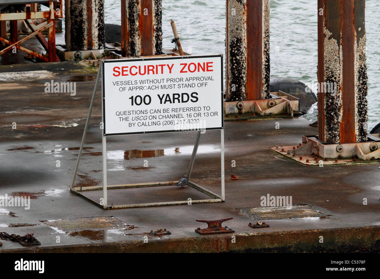 100 yards hi-res stock photography and images - Alamy