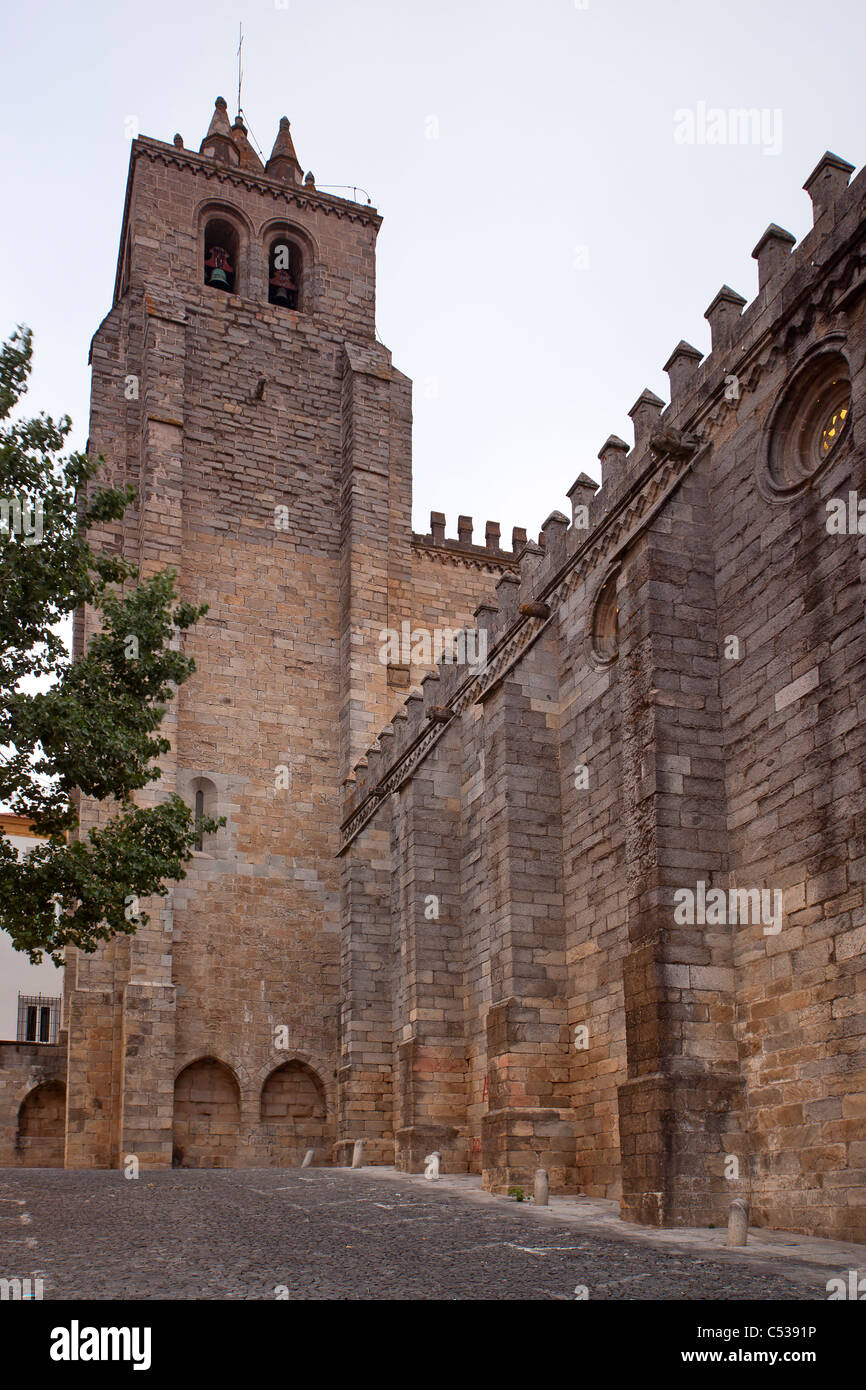 Evora se cathedral unesco hi-res stock photography and images - Alamy