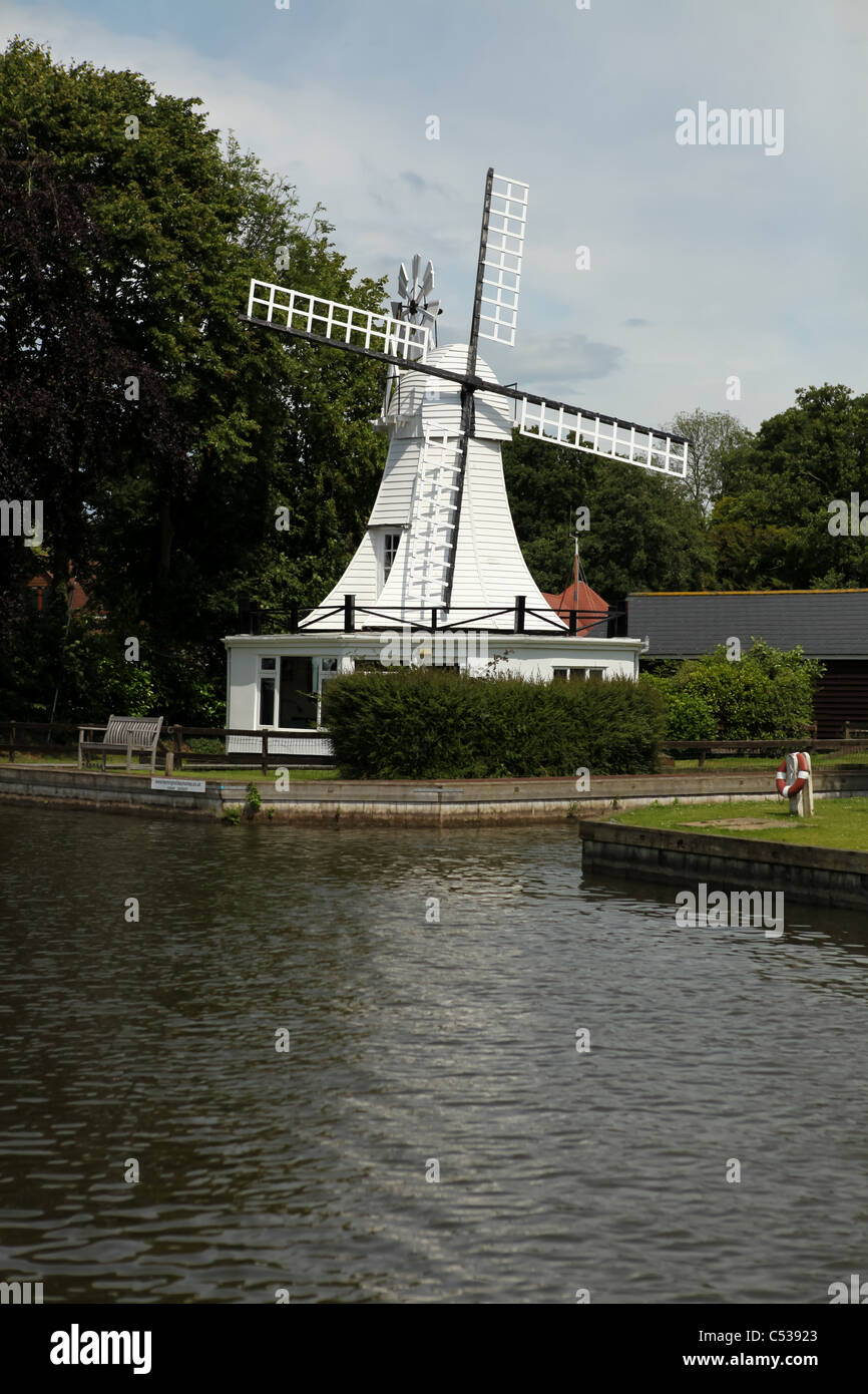Horning windmill hi-res stock photography and images - Alamy