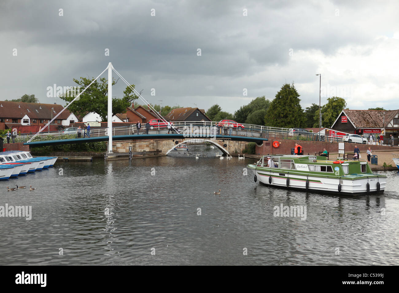 Wroxham bridge hi-res stock photography and images - Alamy