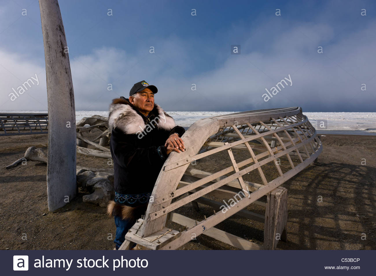Alaska Inupiat Eskimo Hunter Stock Photos & Alaska Inupiat Eskimo ...