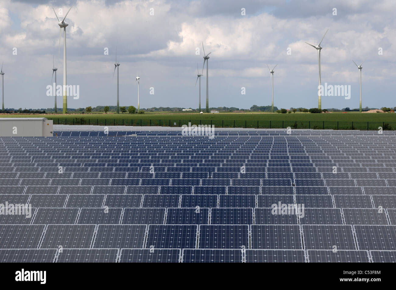 UKs first solar electric power station under construction at Fen Farm ...