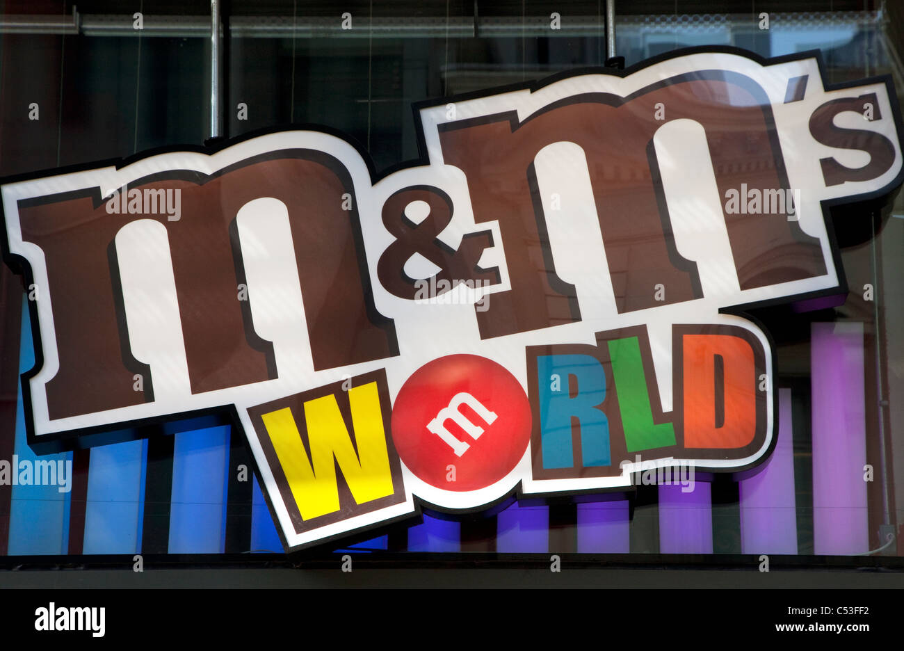 M&m logo hi-res stock photography and images - Alamy