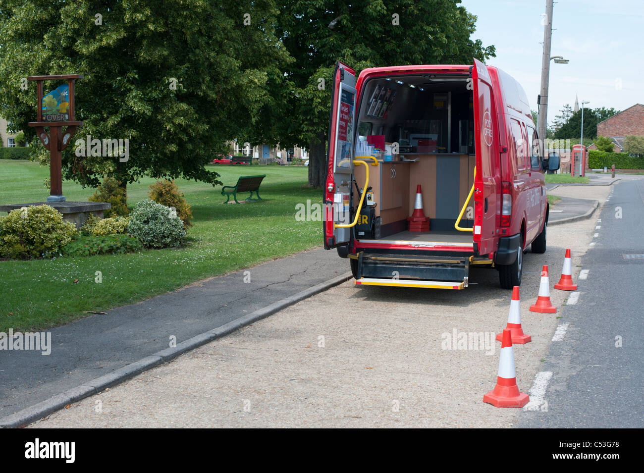 Post office van hi-res stock photography and images - Alamy
