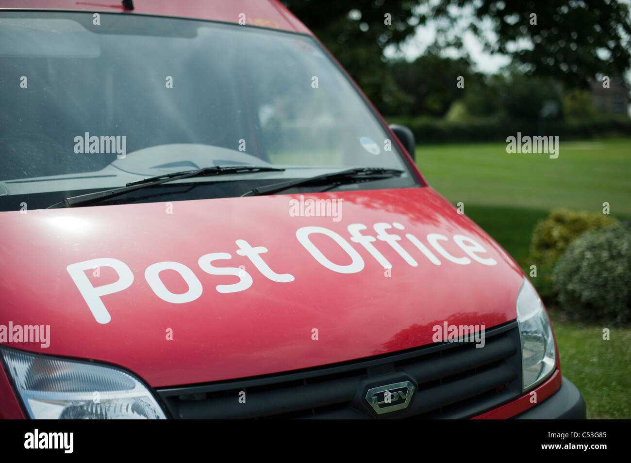 Post office van hi-res stock photography and images - Alamy