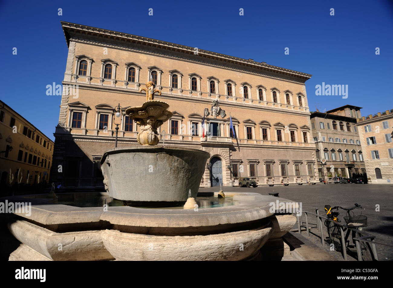 Palazzo farnese palace hi-res stock photography and images - Alamy