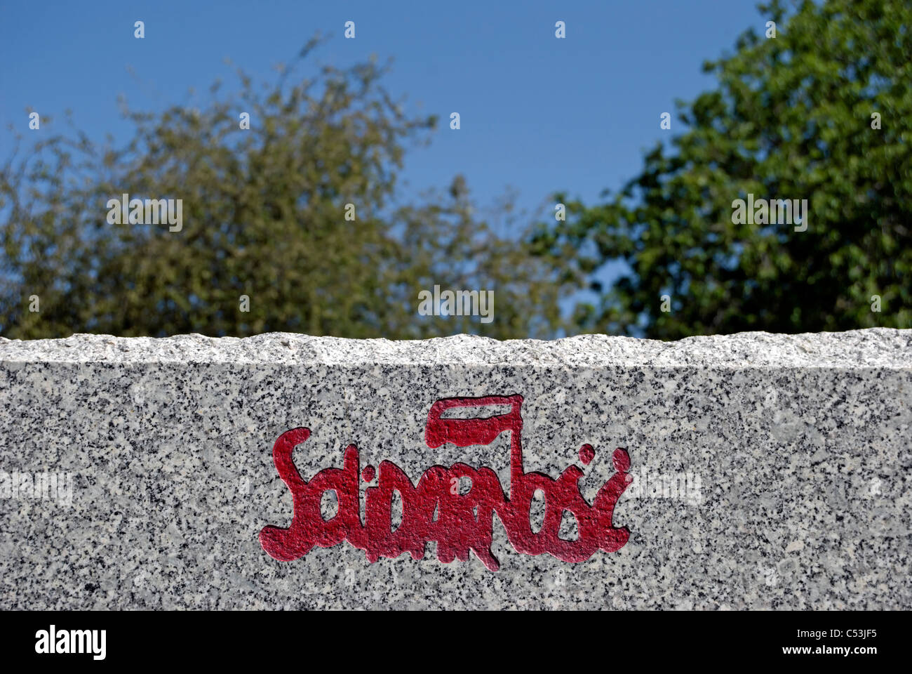 Solidarity logo solidarnosc logos hi-res stock photography and images ...