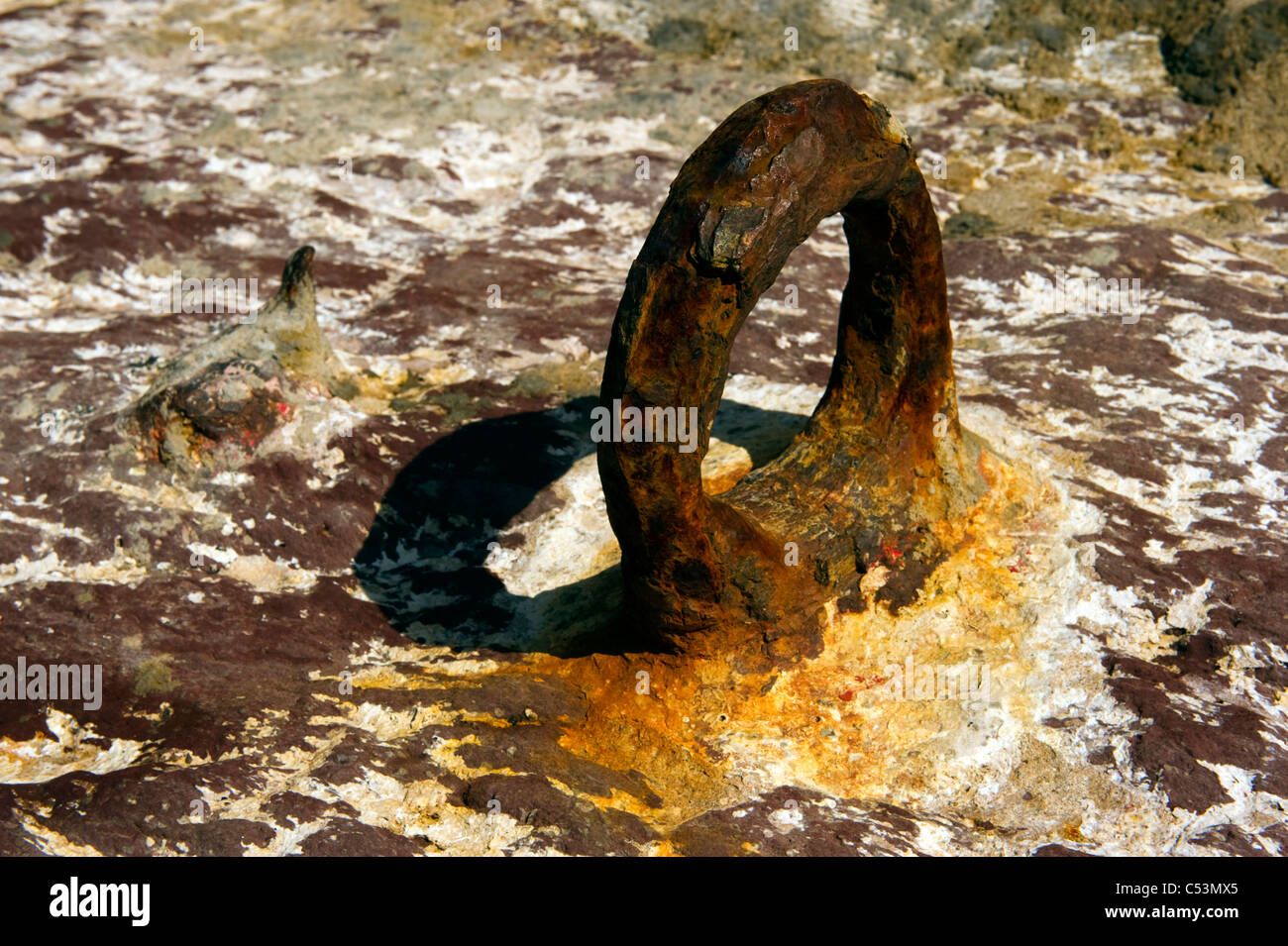 Mooring ring hi-res stock photography and images - Alamy