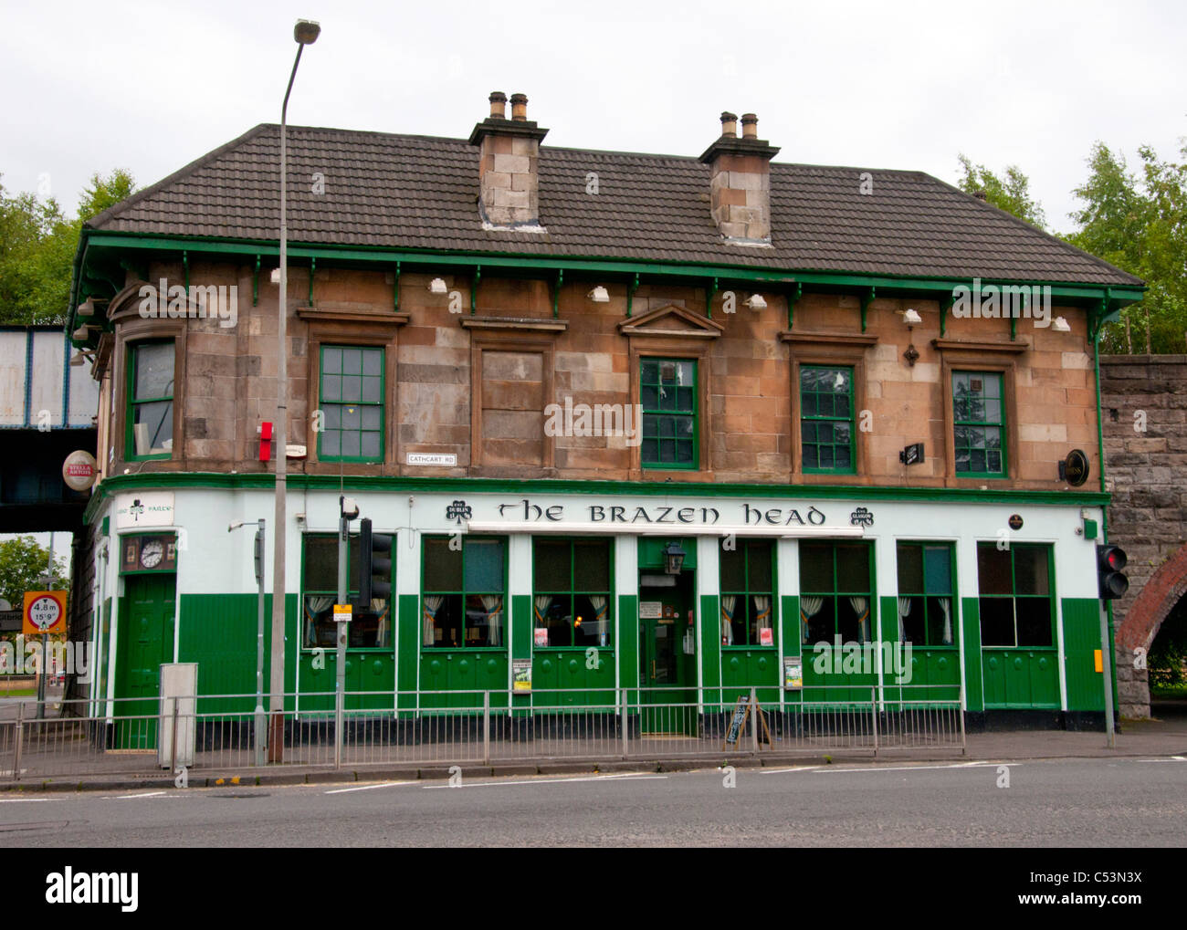 Brazen head glasgow hi-res stock photography and images - Alamy