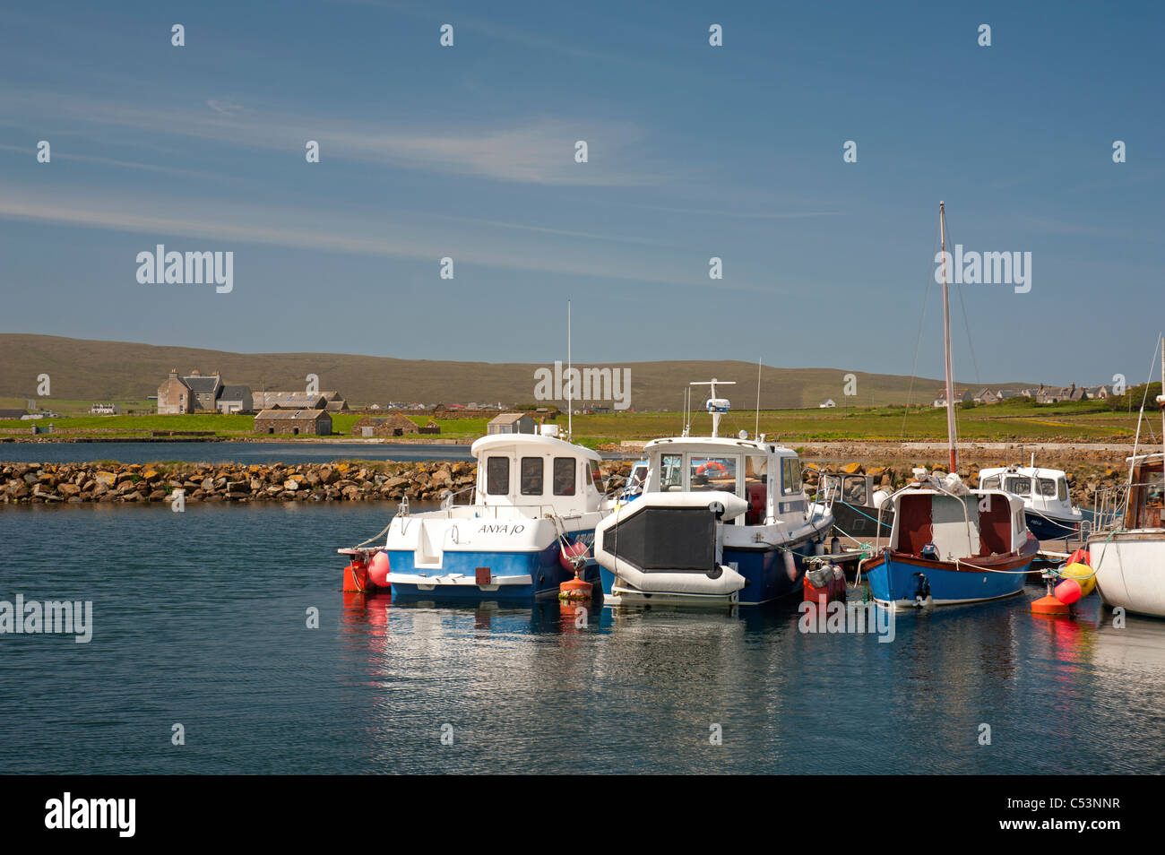Balta harbour unst hi-res stock photography and images - Alamy