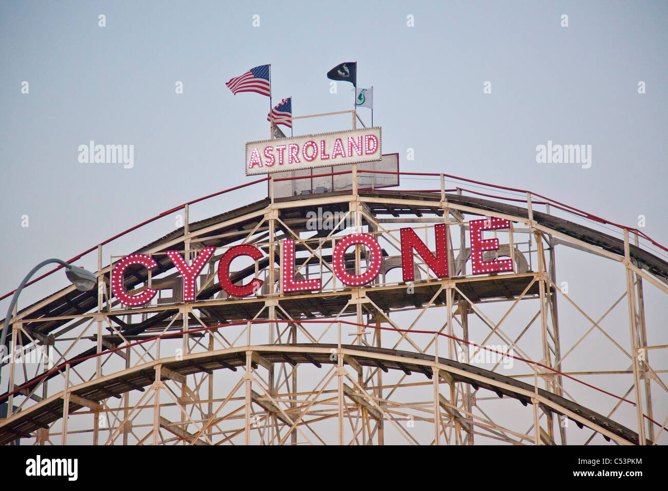 Cyclone ride brooklyn hi-res stock photography and images - Alamy