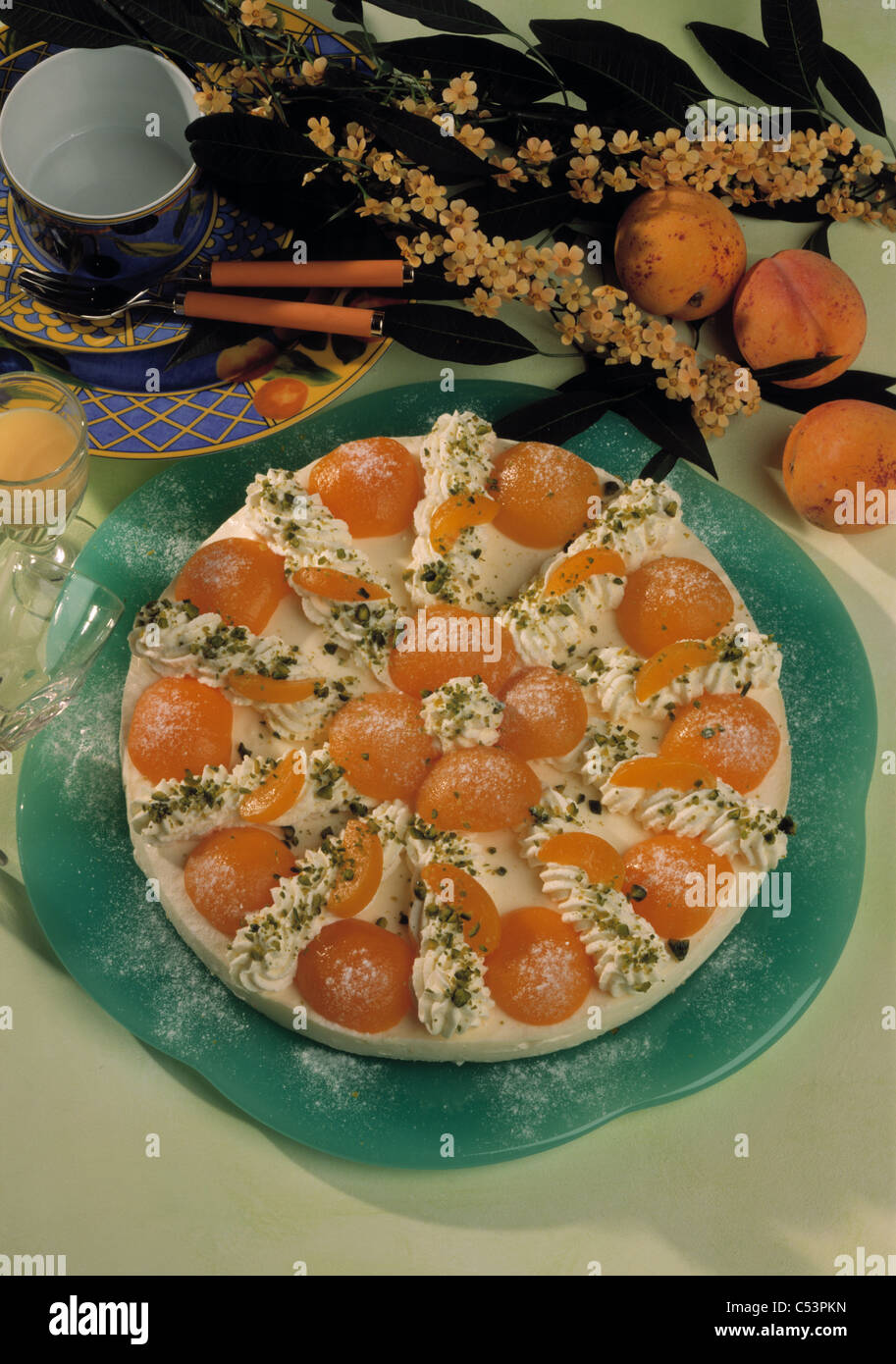 Zwieback cake hi-res stock photography and images - Alamy
