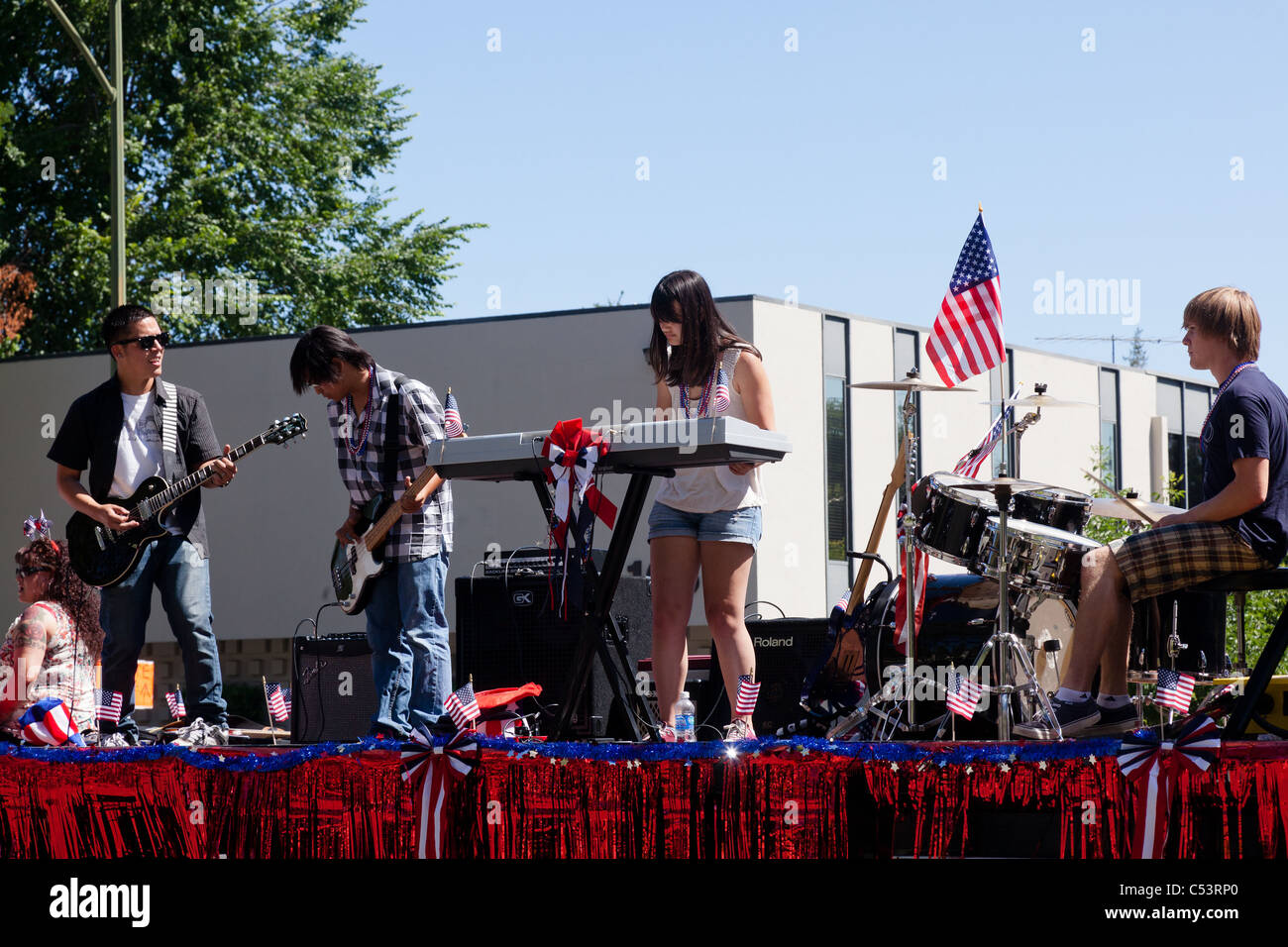 SAN JOSE, CA, USA - JULY 4: 4th of July Rose, White and Blue Parade ...