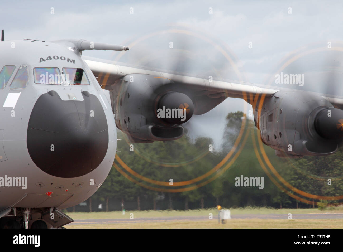 Aircraft propeller propellers aviation hi-res stock photography and ...
