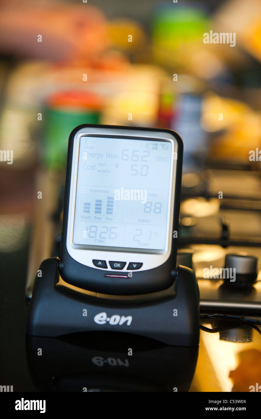 Smart meter hi-res stock photography and images - Alamy