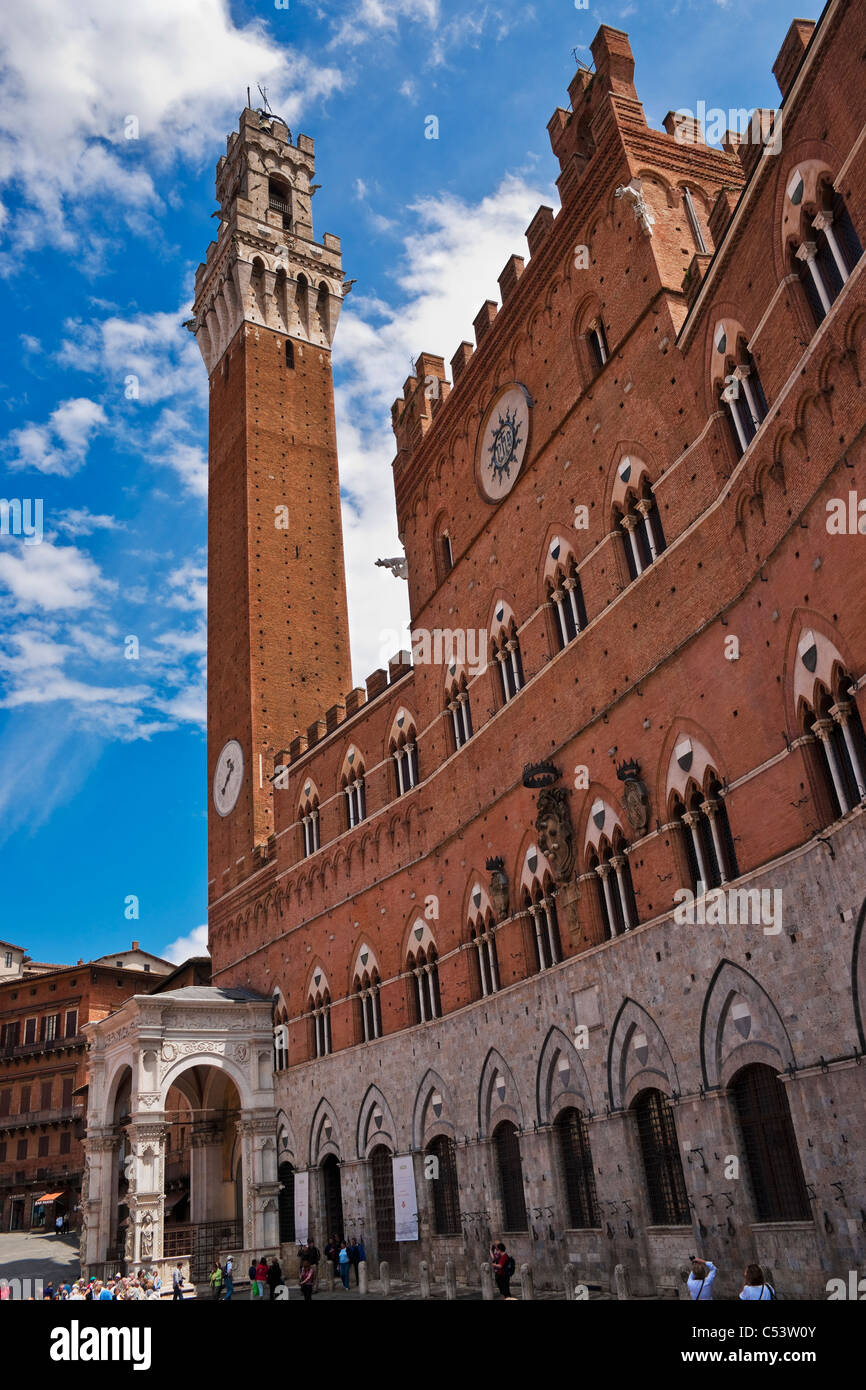 Siena italy hi-res stock photography and images - Alamy