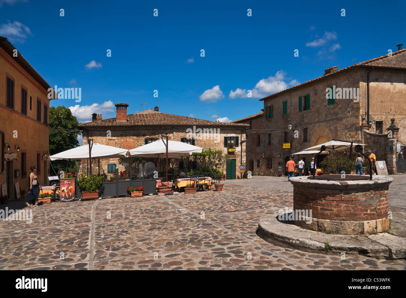 1219 roma hi-res stock photography and images - Alamy