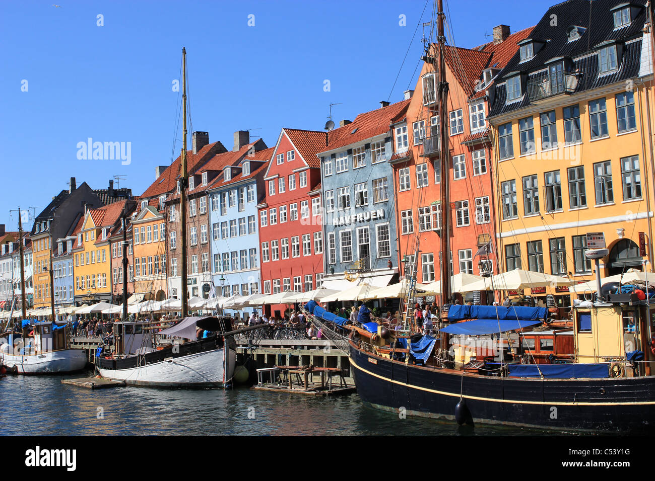Sunny summer day in Nyhavn, Copenhagen, Denmark Stock Photo - Alamy