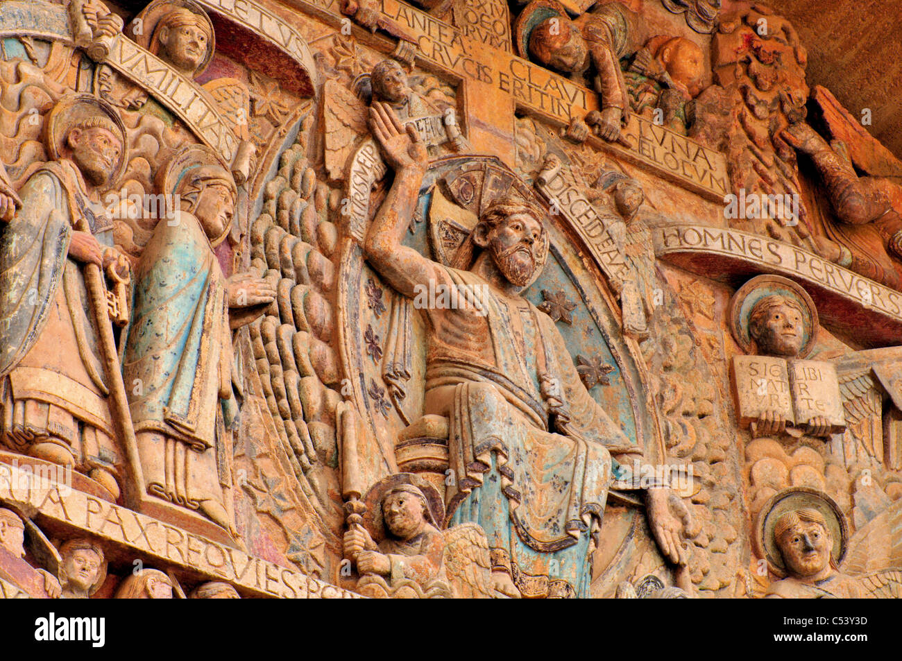Tympanum romanesque hi-res stock photography and images - Alamy