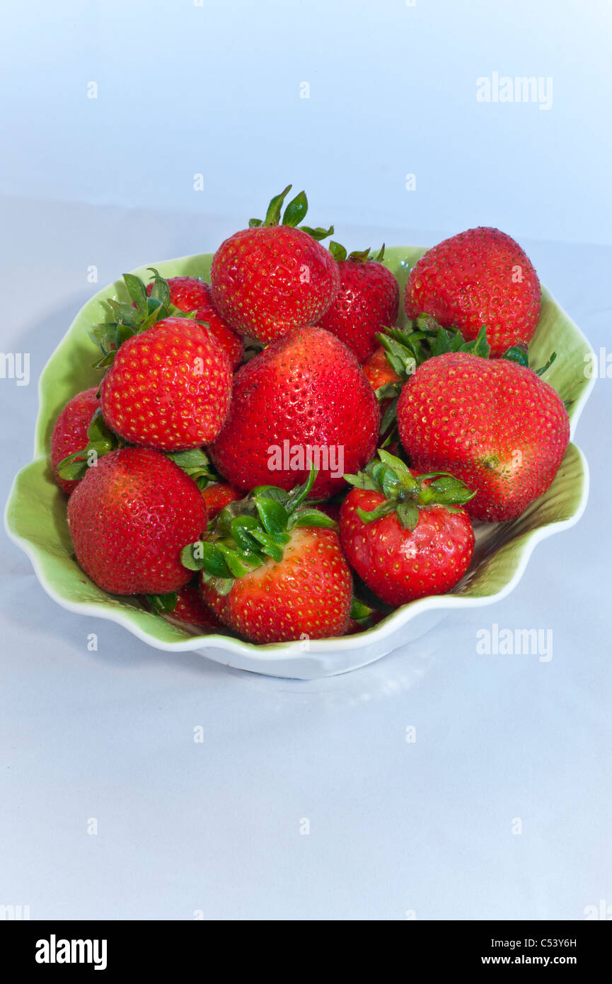Fresh bowl of Strawberries Stock Photo - Alamy