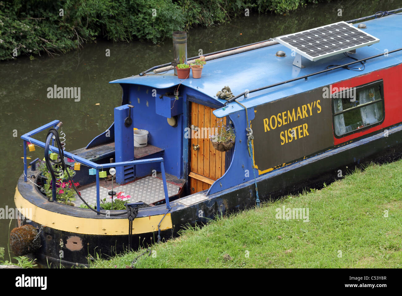 Solar barge hi-res stock photography and images - Alamy