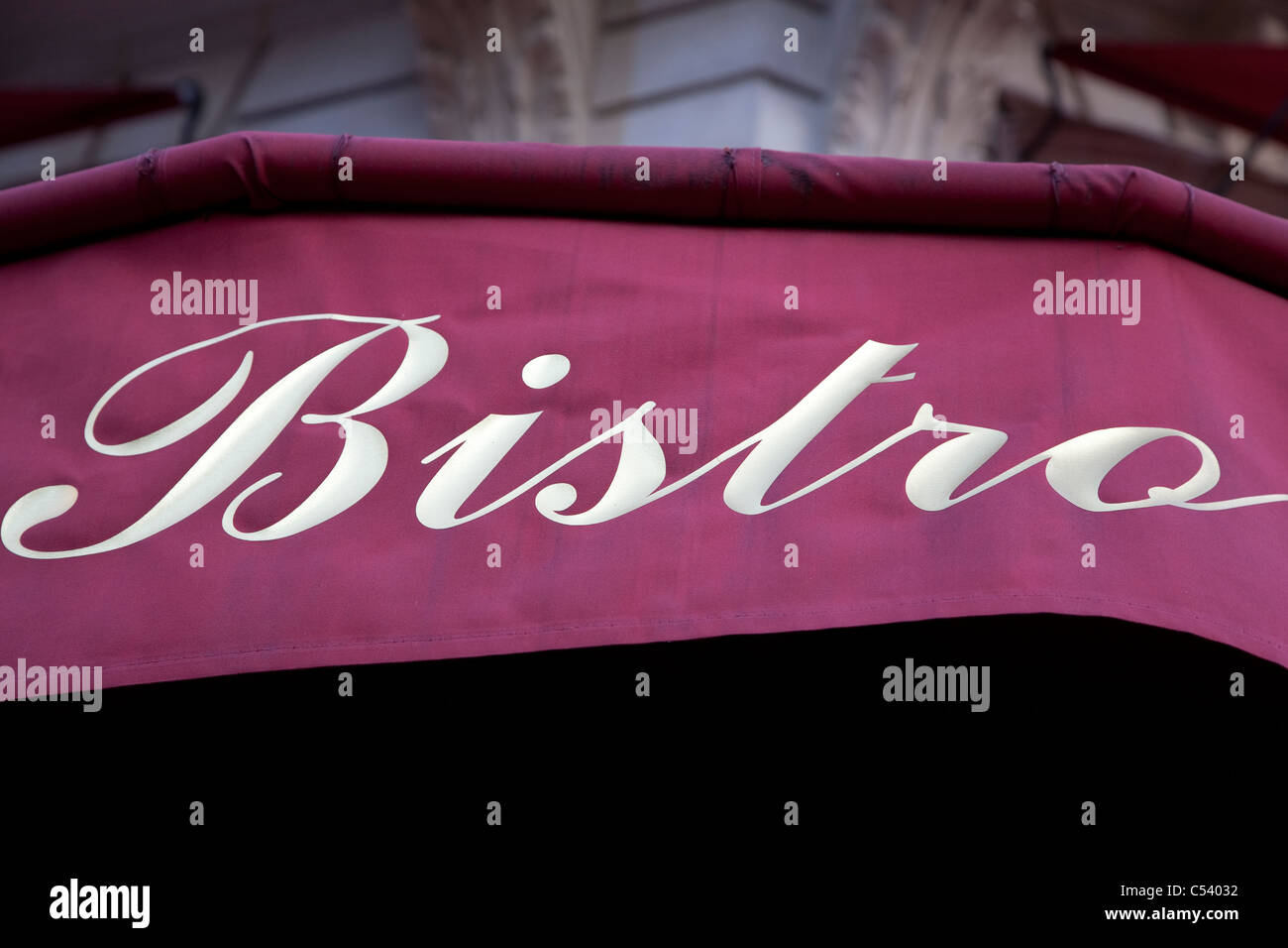 Bistro sign hi-res stock photography and images - Alamy