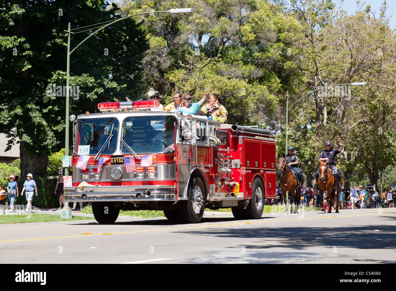 SAN JOSE, CA, USA - JULY 4: 4th of July Rose, White and Blue Parade. It ...