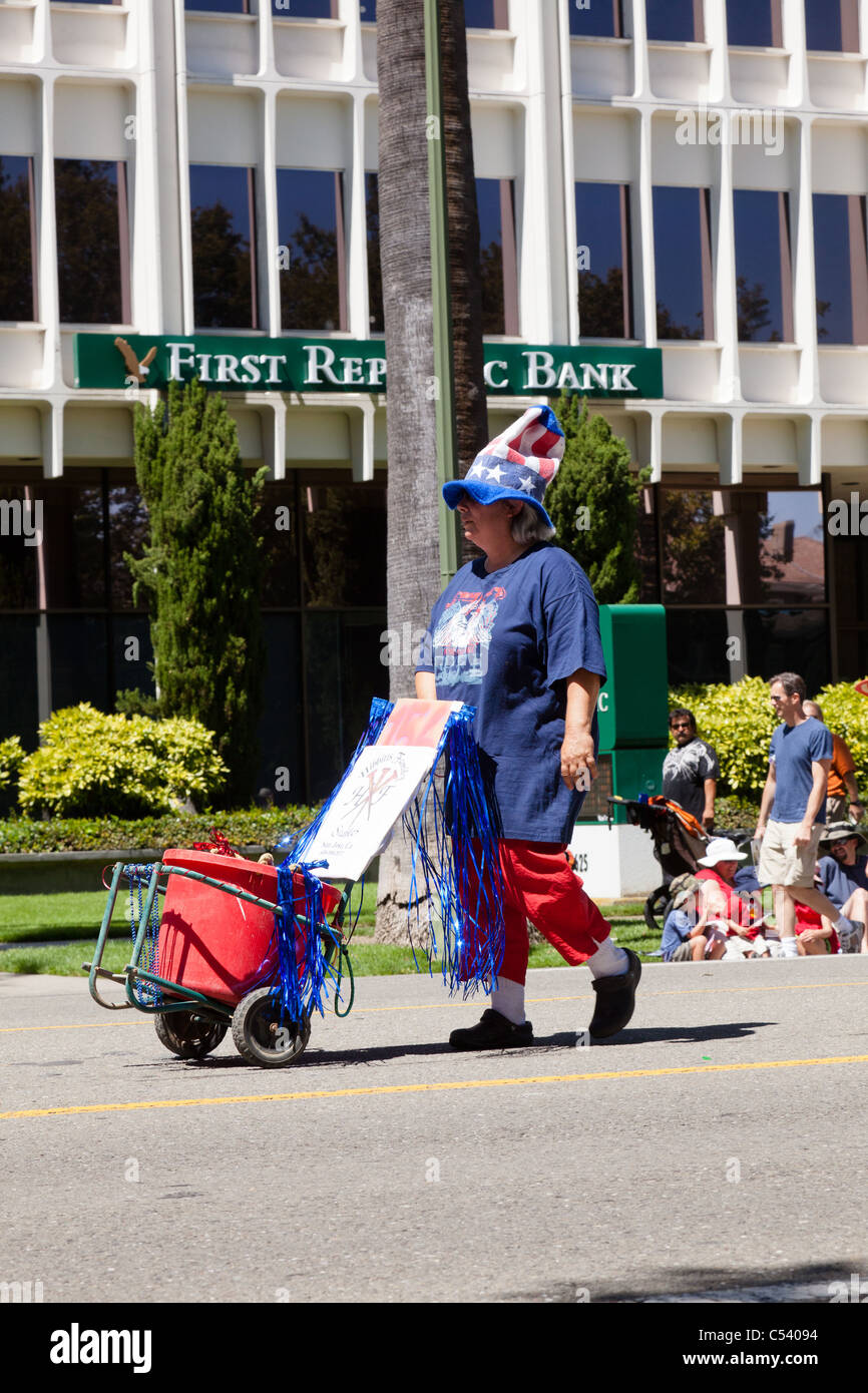 SAN JOSE, CA, USA - JULY 4: 4th of July Rose, White and Blue Parade. It ...